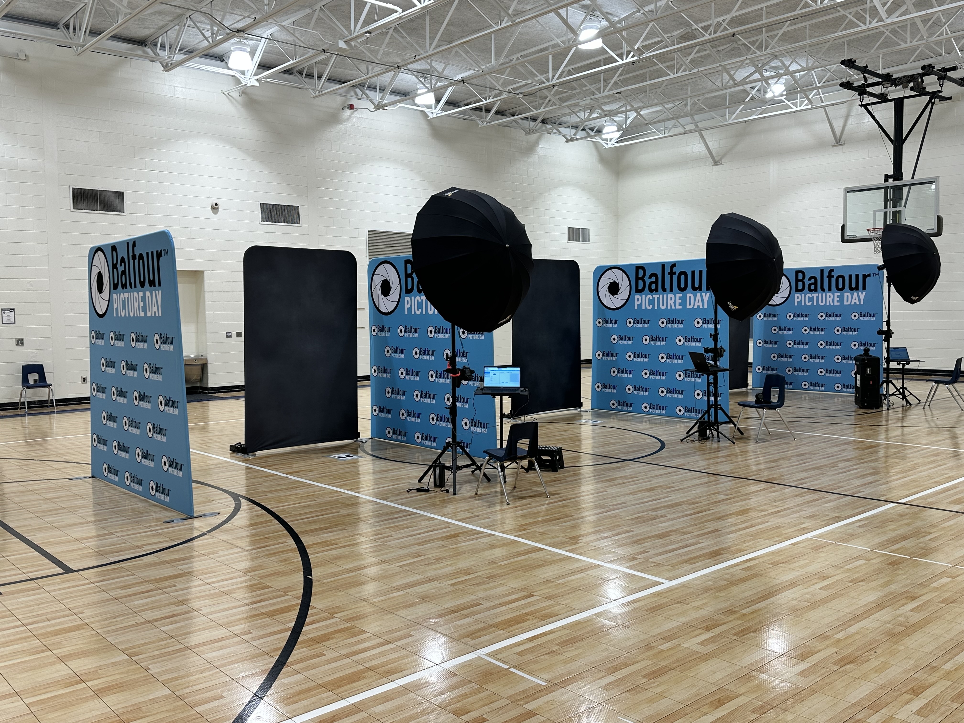 Picture-Perfect Pages: Mastering the Art of Yearbook Portraits!